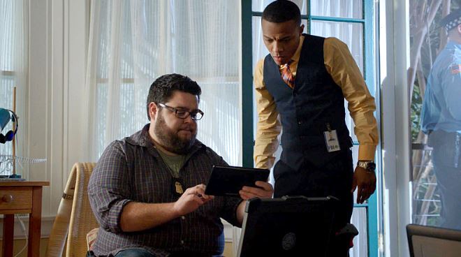 CSI: Cyber Season 1 Episode 11 Review: “Ghost in the Machine” - TVovermind