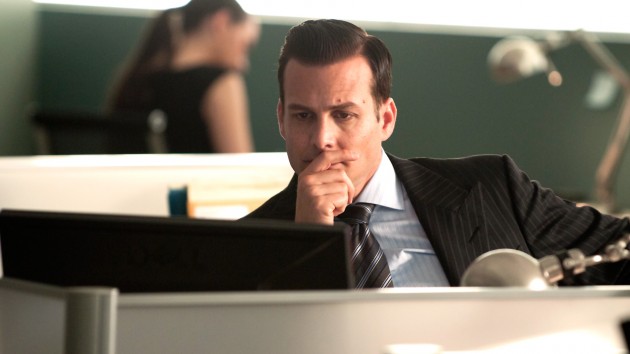 Suits Season 1 Episode 2 Review: "Errors and Omissions"