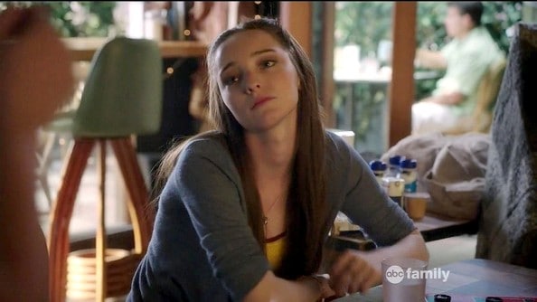 Five Things You Didn’t Know About Emma Dumont - TVovermind