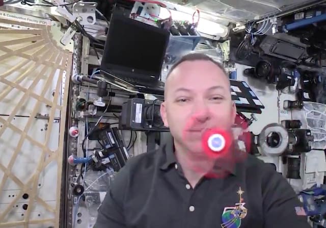Cool Video of a Fidget Spinner Spinning in Space – TVovermind