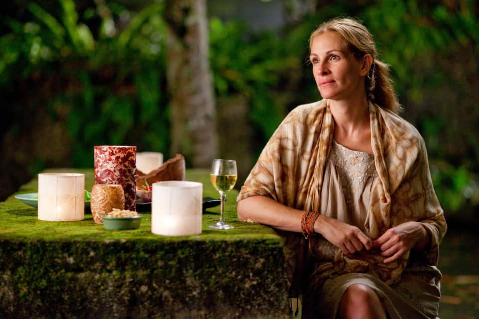 Five “Eat Pray Love” Scenes Showing Us to Stay Positive – TVovermind