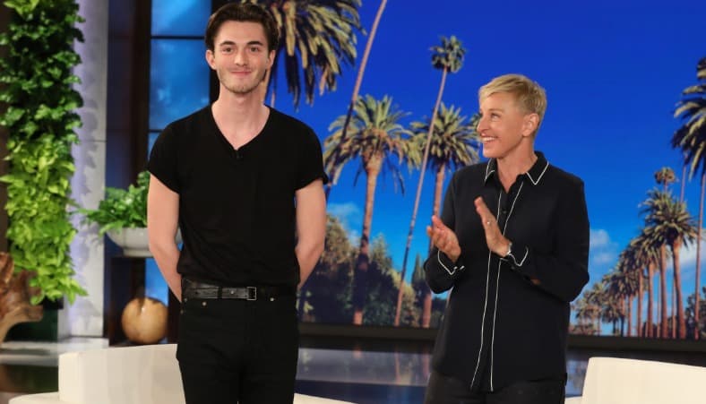 How Greyson Chance is Building Himself Back Up - TVovermind