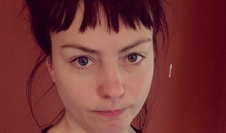 10 Things You Didn’t Know About Angel Olsen - TVovermind
