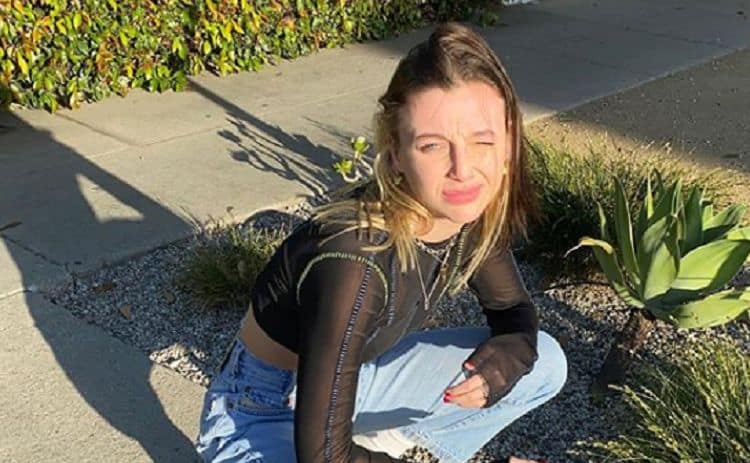 10 Things You Didn’t Know About Emma Chamberlain - TVovermind