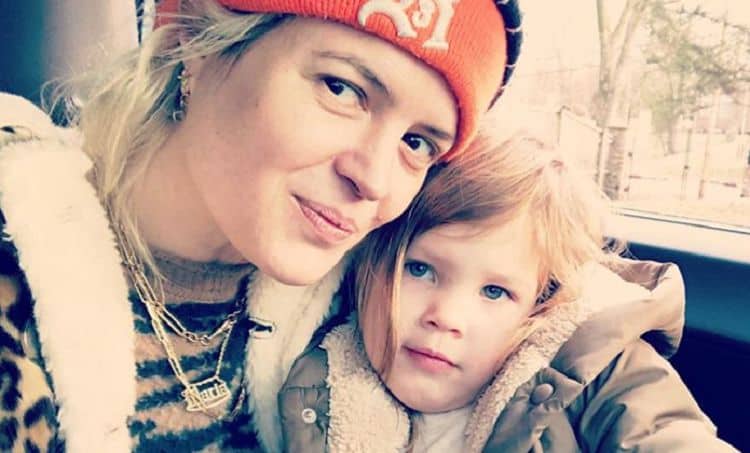 10 Things You Didn’t Know about Alison Mosshart – TVovermind