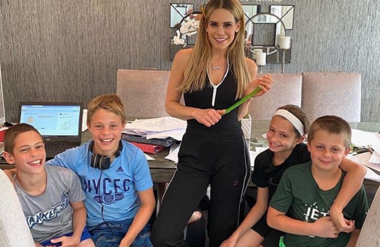 10 Things You Didn’t Know About Jackie Goldschneider - TVovermind