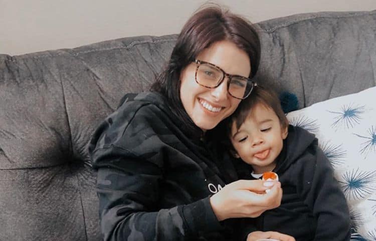 Unveiling the Life of Lauren Comeau: 10 Intriguing Facts - TVovermind