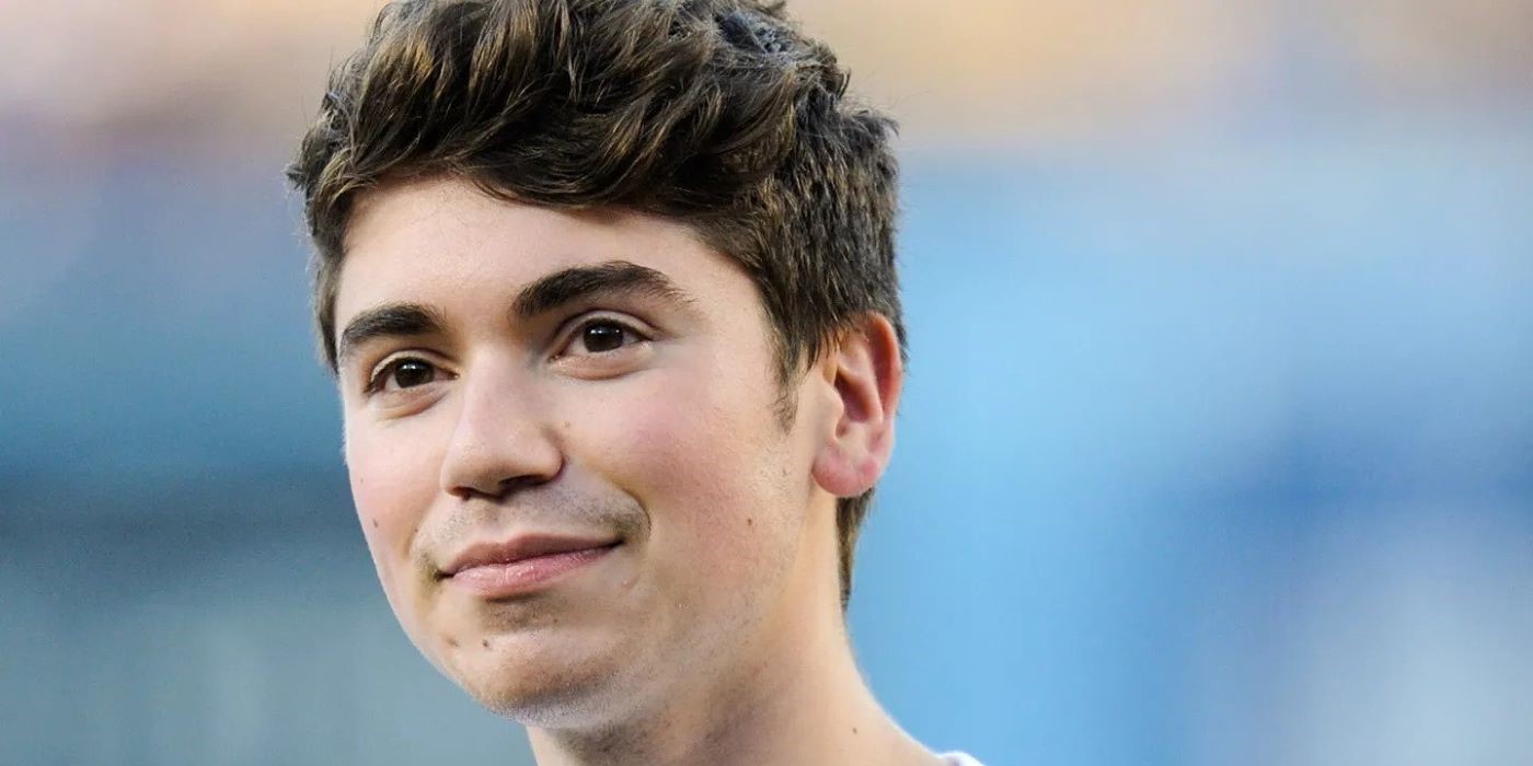 Discovering Noah Galvin: 5 Fascinating Facts About the Rising Star ...