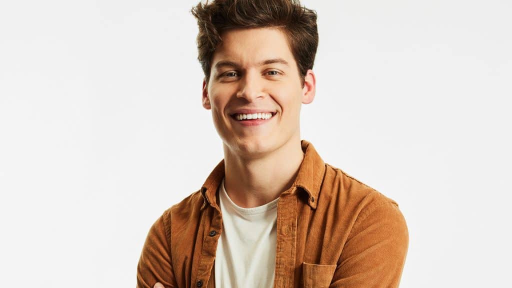 10 Things You Didn’t Know about Ryan Neal - TVovermind