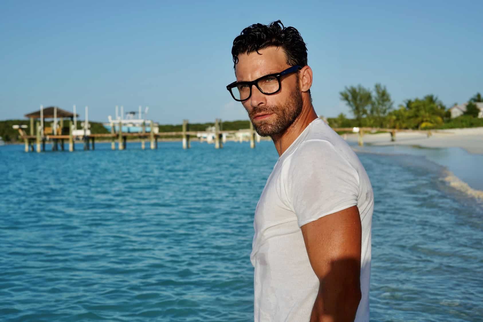 Five Things You Didn’t Know About Erik Fellows - TVovermind