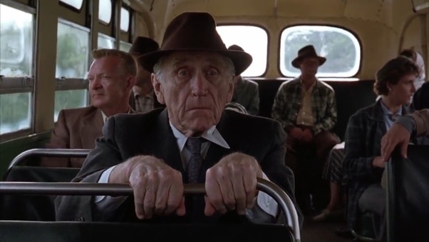 The Reason Why Background Extras Are So Important in Movies - TVovermind