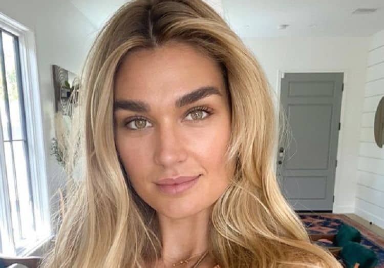 10 Things You Didn’t Know about Shayna Taylor – TVovermind