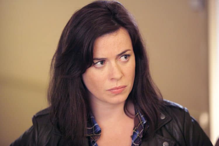 10 Things You Didn’t Know about Eve Myles - TVovermind