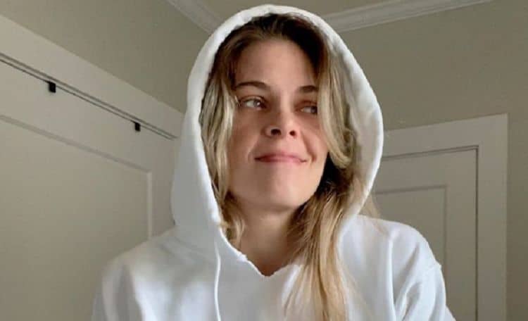 10 Things You Didn’t Know about Jessamyn Duke - TVovermind