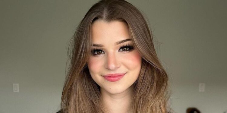 10 Things You Didn’t Know about TikTok’s Brooke Monk – TVovermind
