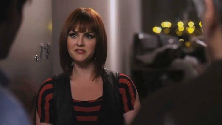10 Things You Didn't Know about Sara Rue | TVovermind