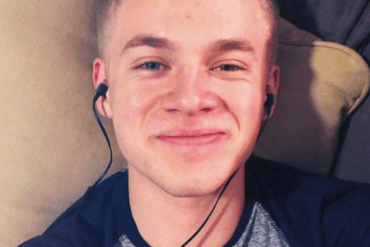 10 Things You Didn't Know about Lain Roy | TVovermind