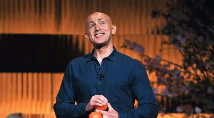 10 Things You Didn’t Know about Andy Puddicombe - TVovermind