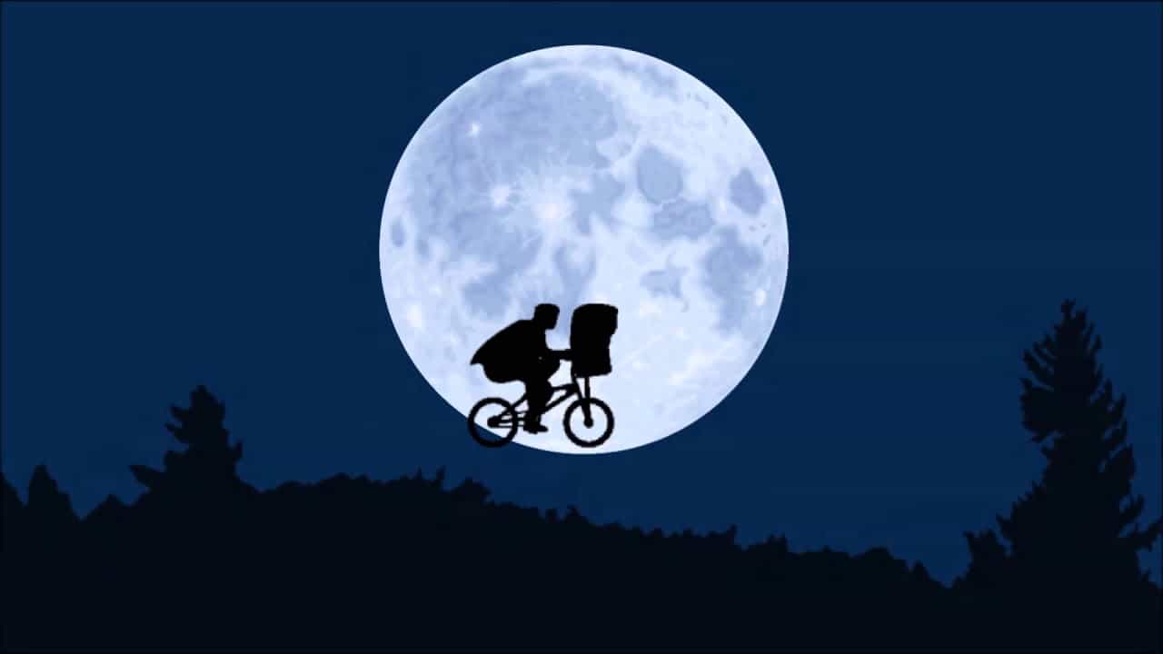 A Supercut of “Supermoon” Scenes in Movies - TVovermind