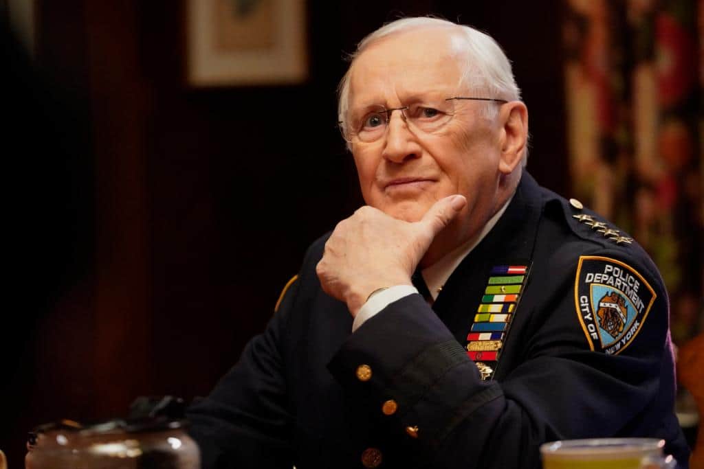 10 Things You Didn’t Know about Len Cariou – TVovermind