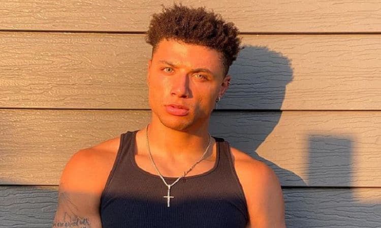 10 Things You Didn’t Know about Chase DeMoor - TVovermind