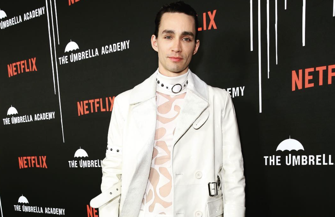 10 Things You Didn’t Know About Robert Sheehan - TVovermind