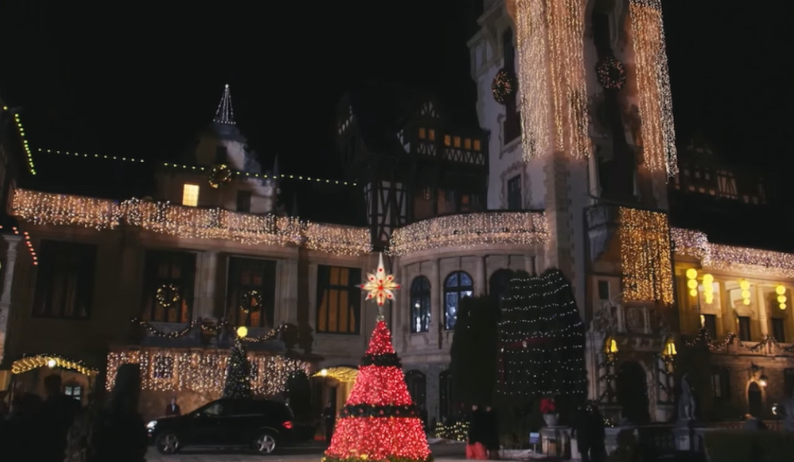 12 Best Christmas Movies That You Must Watch - TVovermind