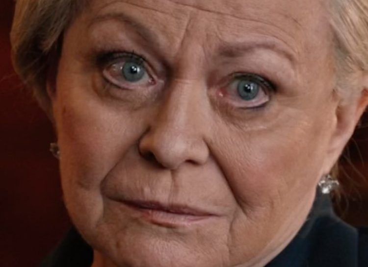 Jacki Weaver Keeps Getting Mistaken for Sally Struthers - TVovermind