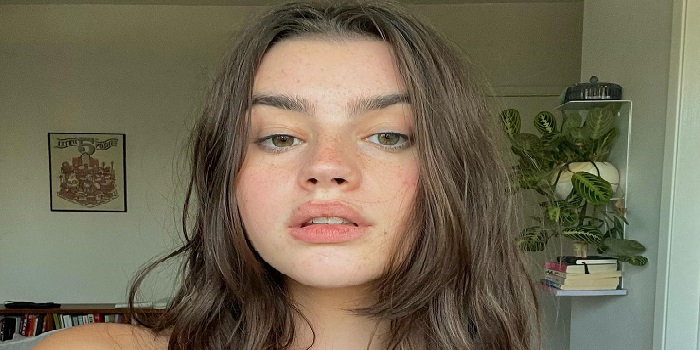 Audrey Holcomb: Who Is She and What Is She Known For?