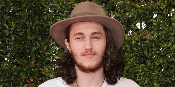 Braison Cyrus: The Lesser Known Cyrus Sibling