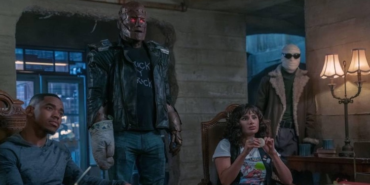 Everything You Need To Know About The Final Season of Doom Patrol ...