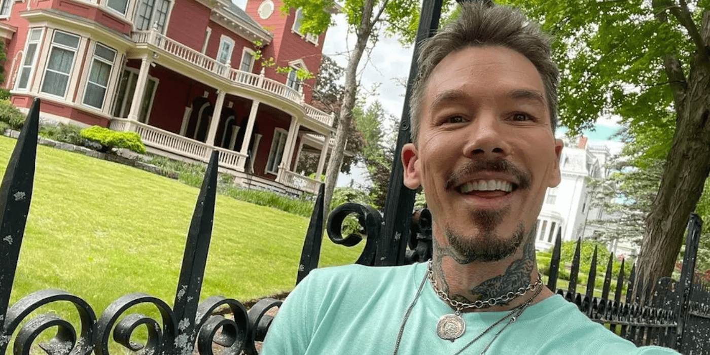 Who Is David Bromstad Dating? Unveiling His Romantic History - TVovermind